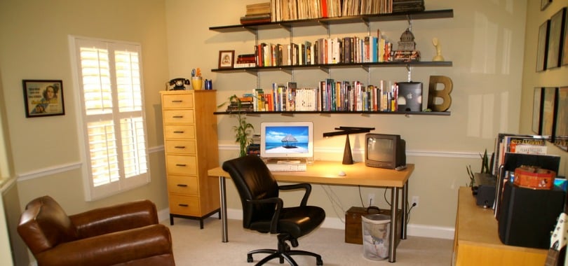 My New Uncluttered, Organized Office | Classy Career Girl