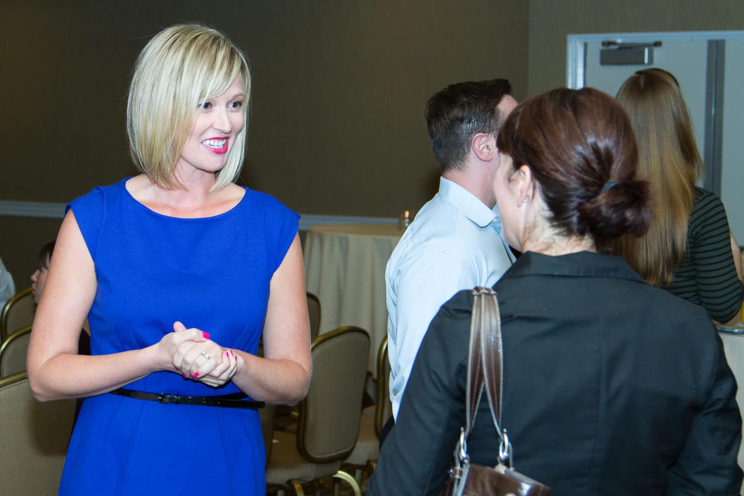4 Keys To Getting Customers With No Stress | Classy Career Girl
