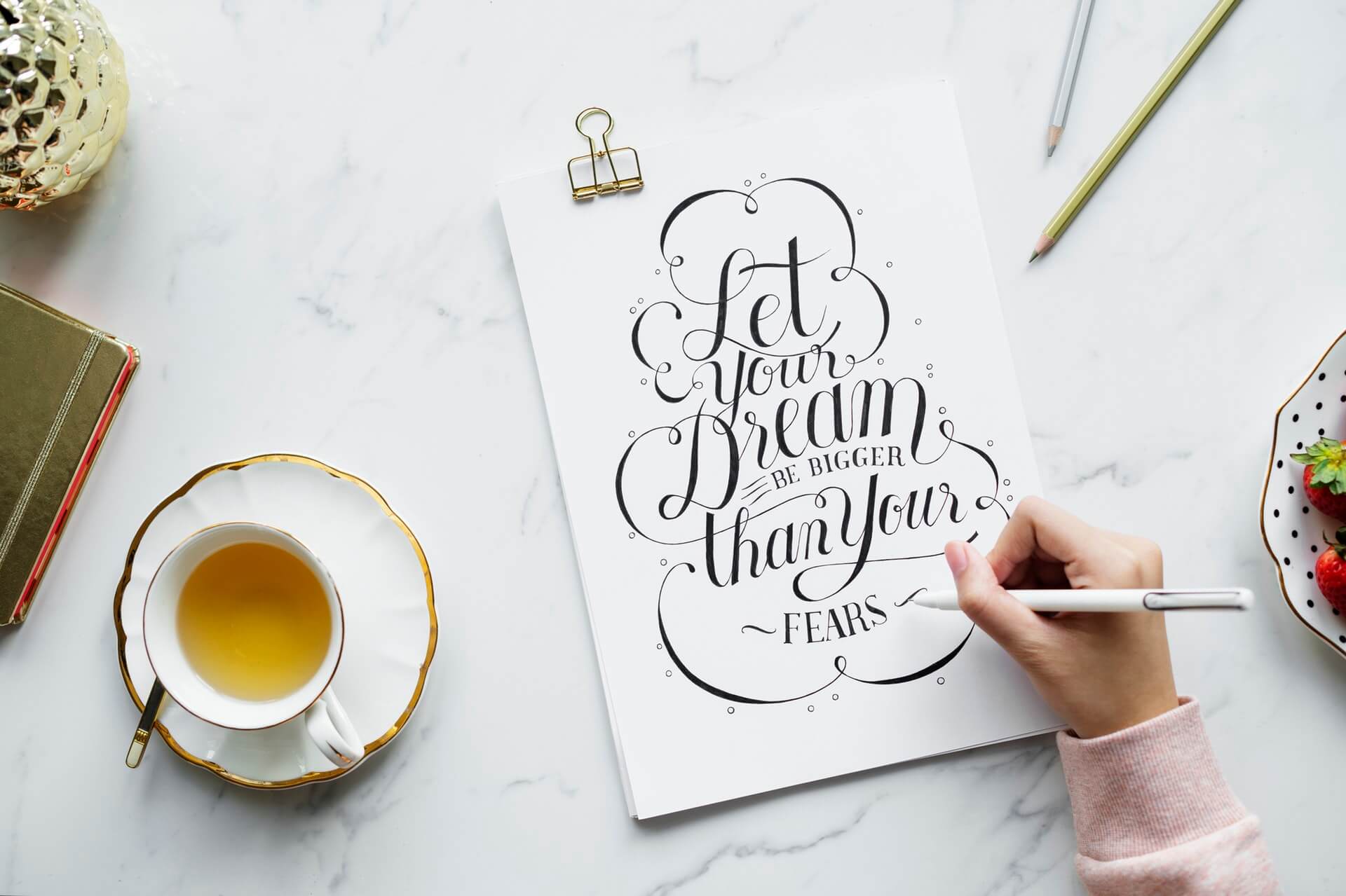 10 Best Inspirational Gift Ideas | Classy Career Girl